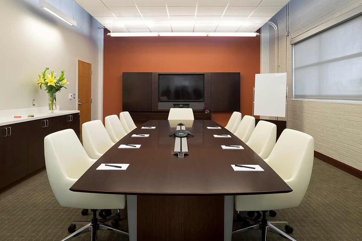 Saber | Conference Table | Rectangle G30 Zinc Walnut Veneer Top | Panel ...
