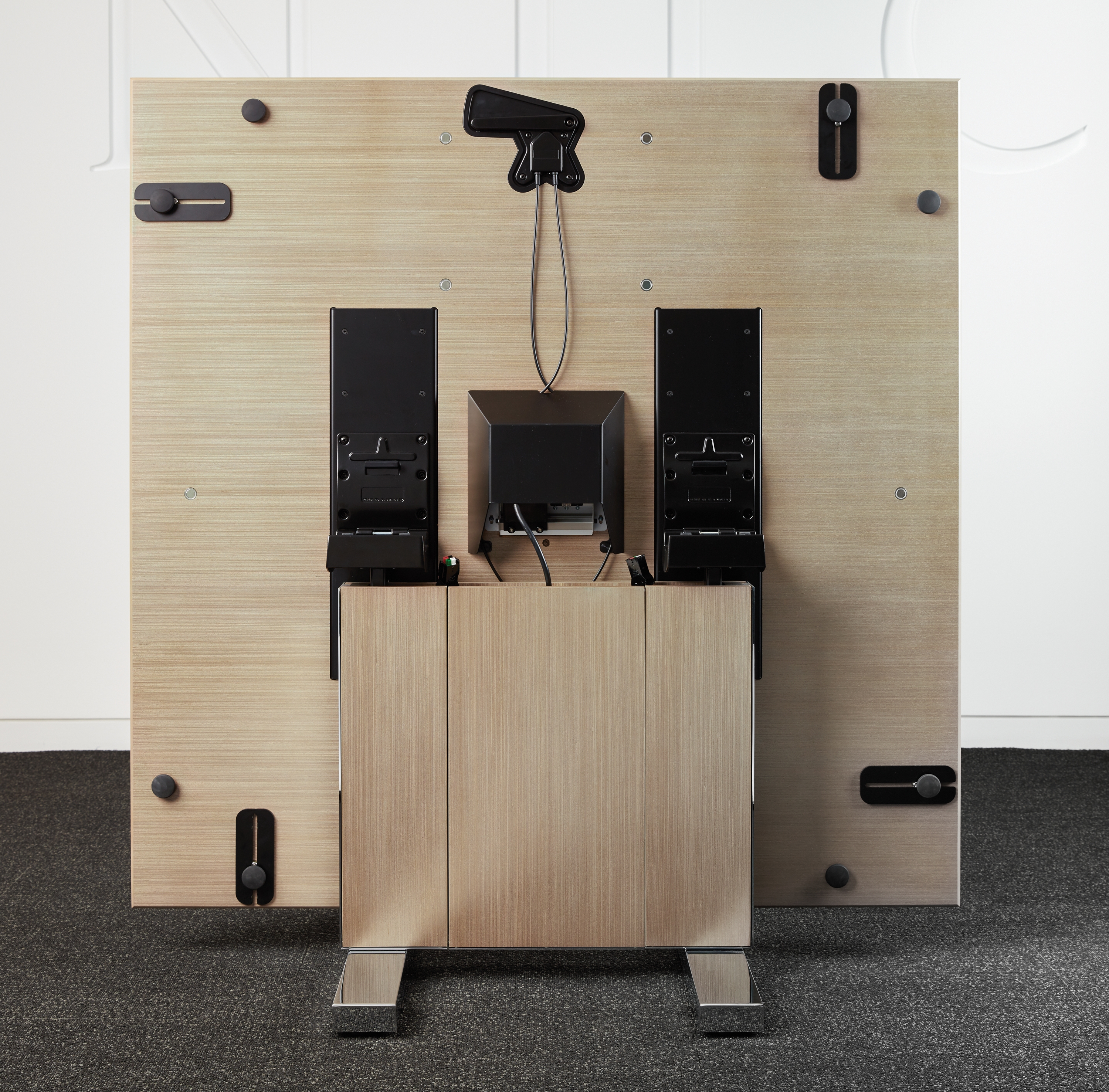 Approach | Reconfigurable Table | Custom Veneer | Polished Chrome Base ...