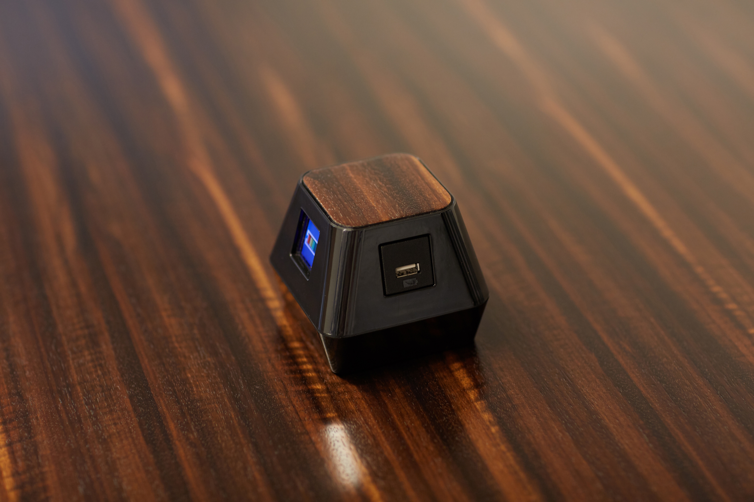 Charging Cube | Custom Veneer Top | Nucraft Assets